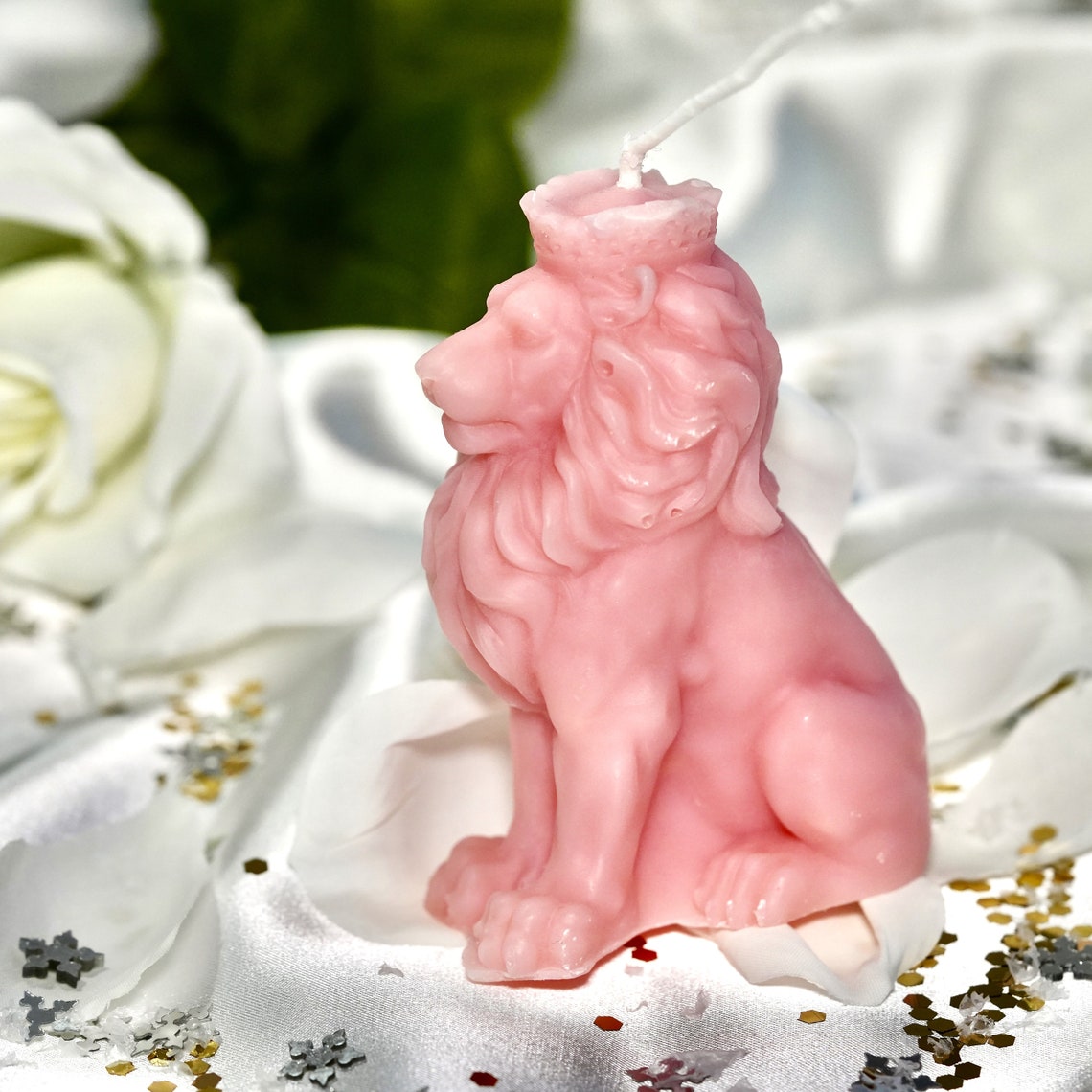 Luxury Scented Soy Wax the Lion King Shape Candle (rubious Rose Scent ...