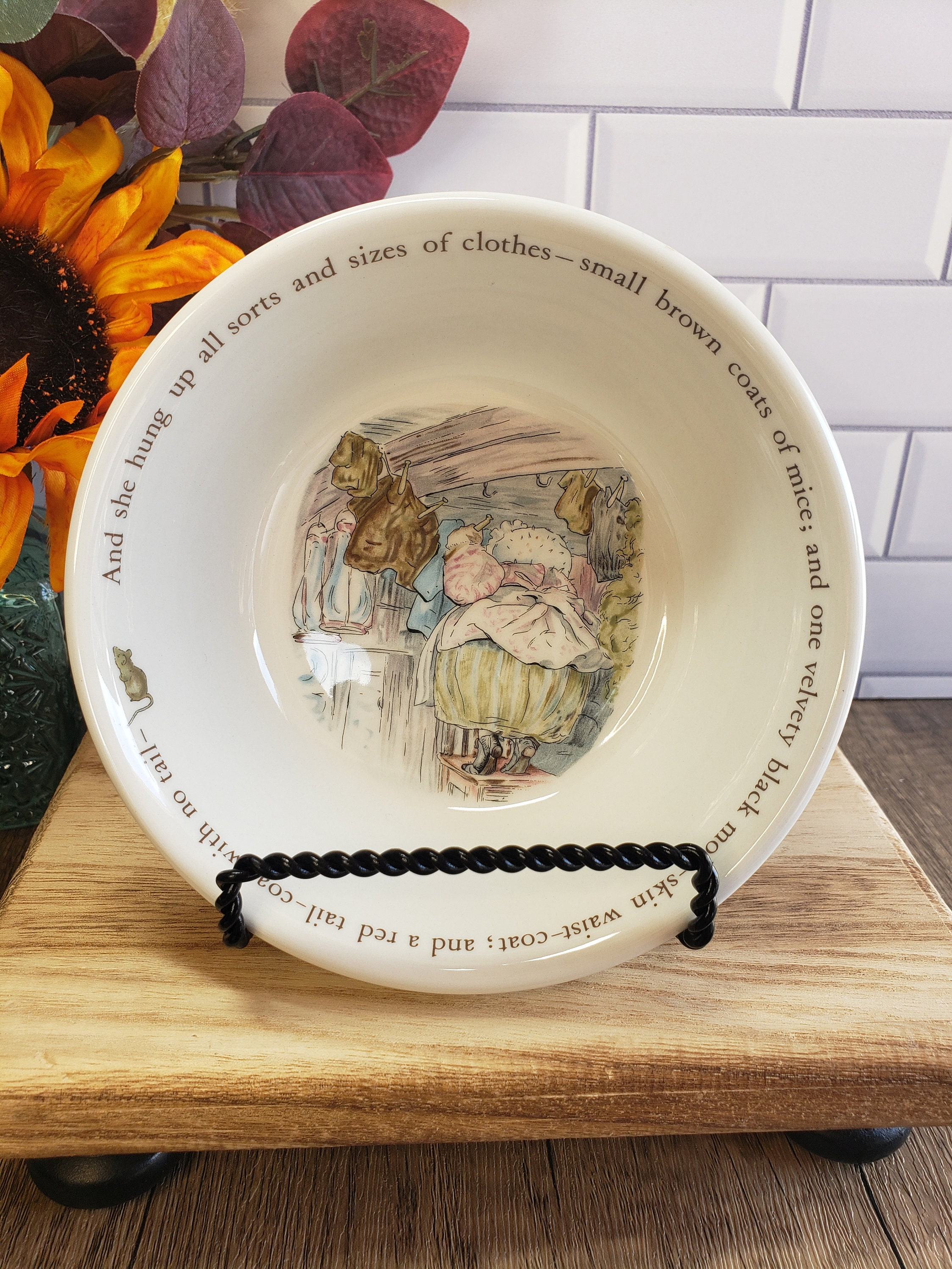 Vintage Wedgwood BEATRIX POTTER Mrs. Tiggy-winkle Porcelain Children's ...