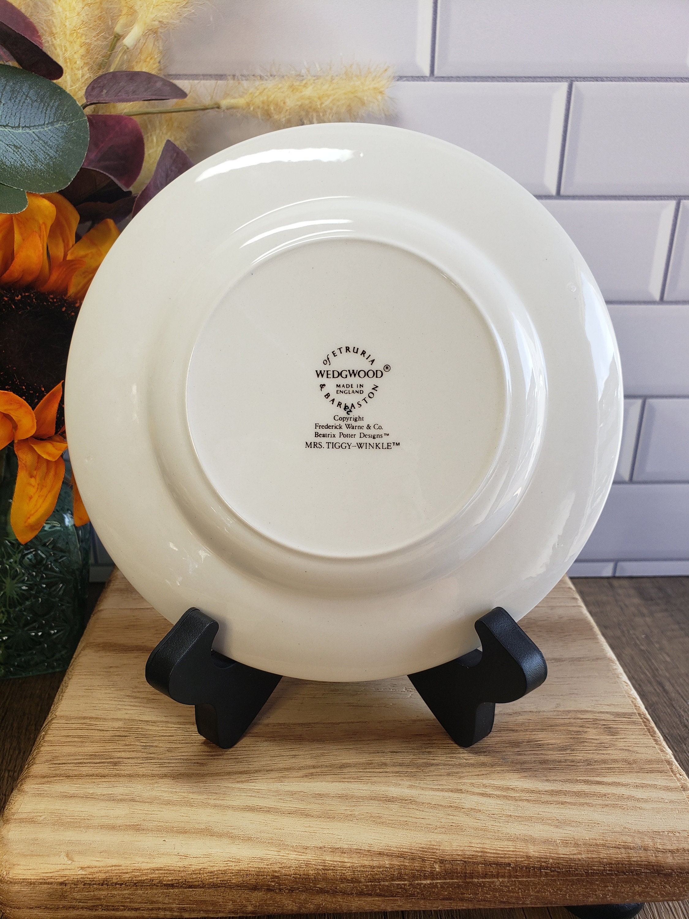 Vintage Wedgwood BEATRIX POTTER Mrs. Tiggy-winkle Porcelain Children's ...