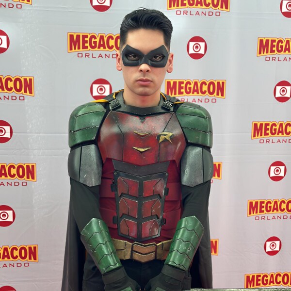 Robin Cosplay - Etsy