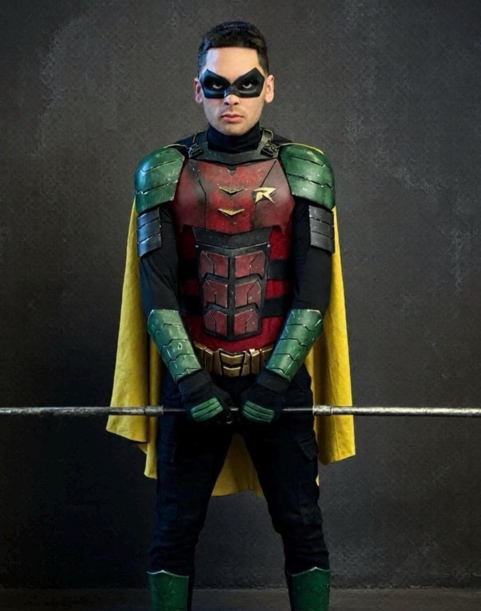 Mens Young Justice Robin Costume