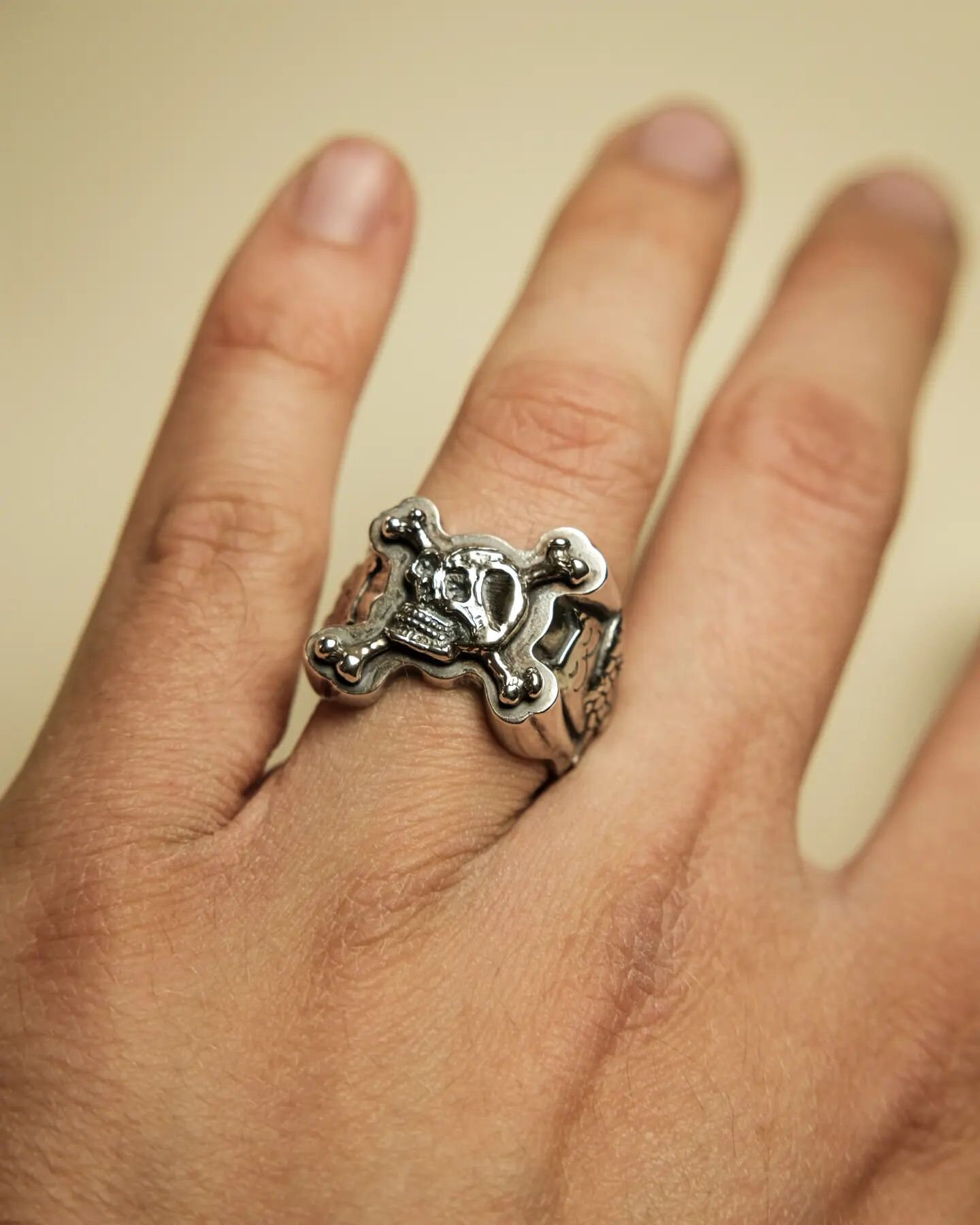 925 Sterling Silver Skull and Crossbones Pirate Ring Very - Etsy