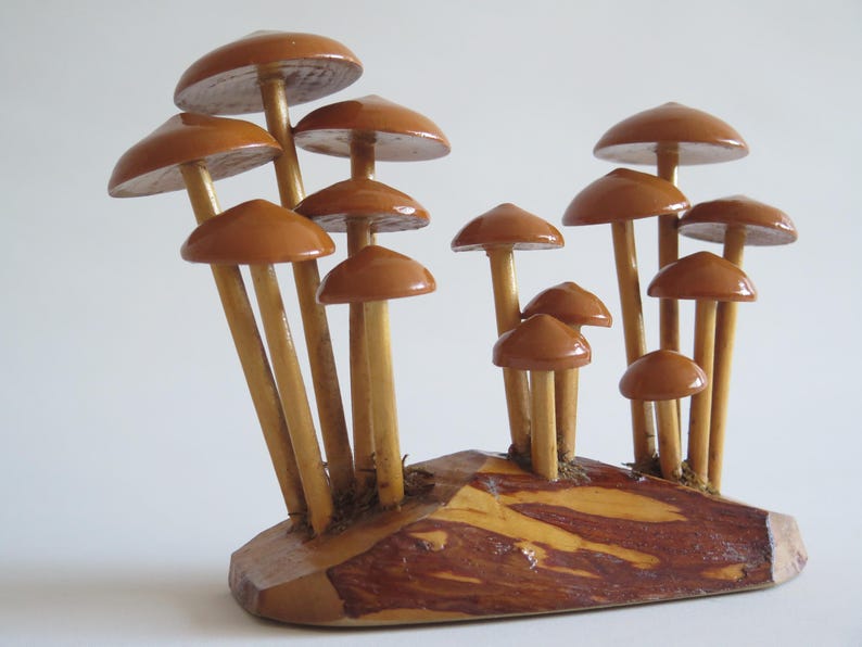Wooden Mushrooms, Vintage Forest Woodland, Hand Carved Mushrooms ...