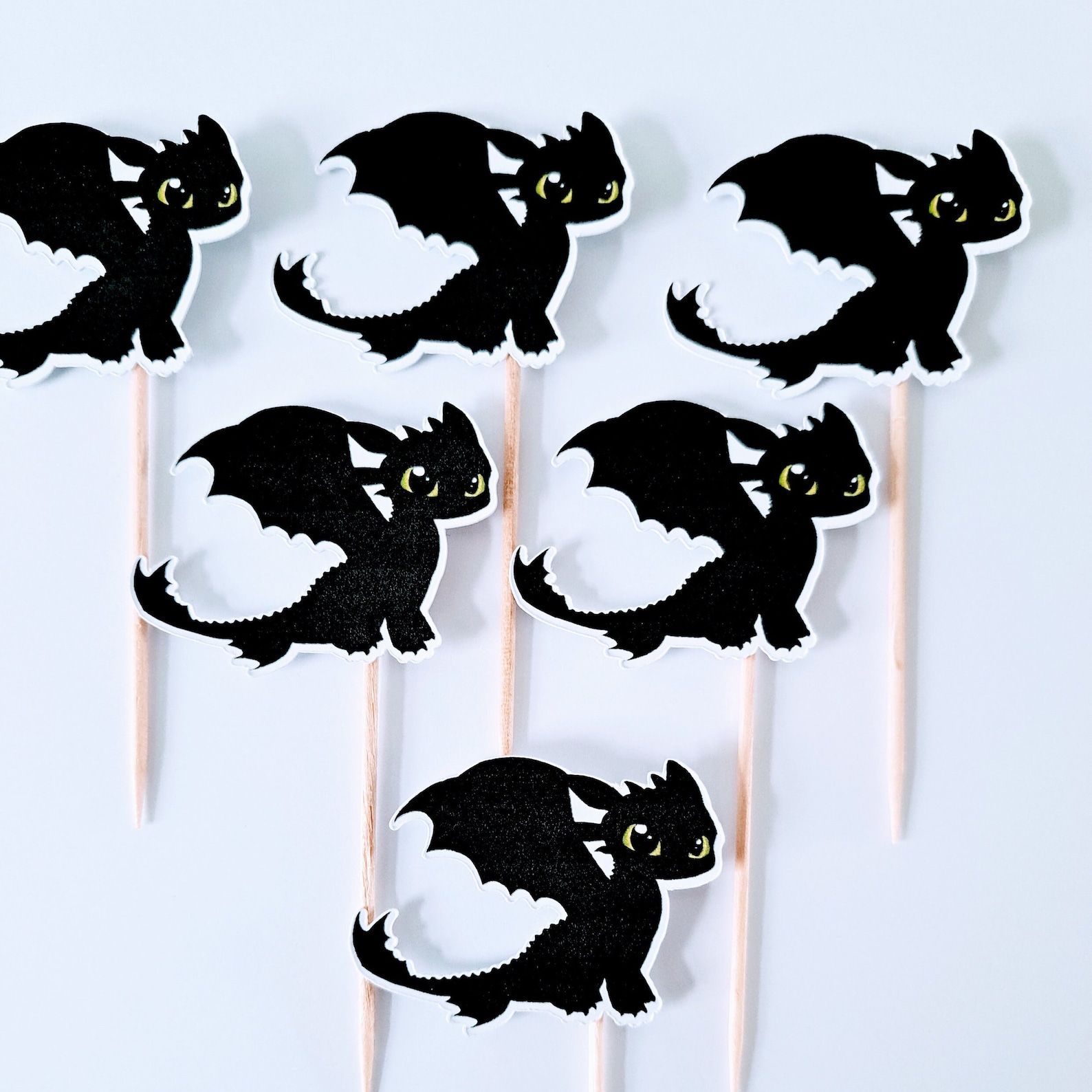 How to Train Your Dragon Cupcake Toppers X6, Various Designs - Etsy UK