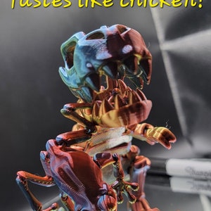 T-rex Skeleton Fully Articulated ADHD Fidget Desk Toy With Mouth That ...