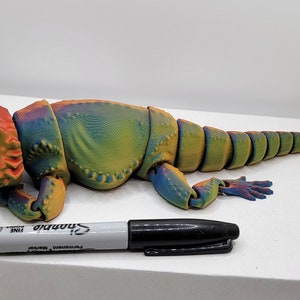 Bearded Dragon Articulated Sensory Lizard Fidget Toy Realistic Eyes ...