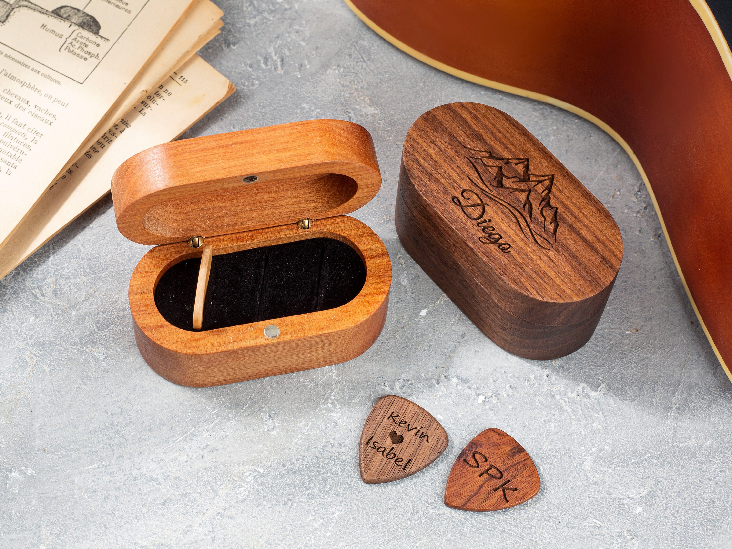 Personalized Engrave Guitar Pick Casecustom Picks Plectrum - Etsy