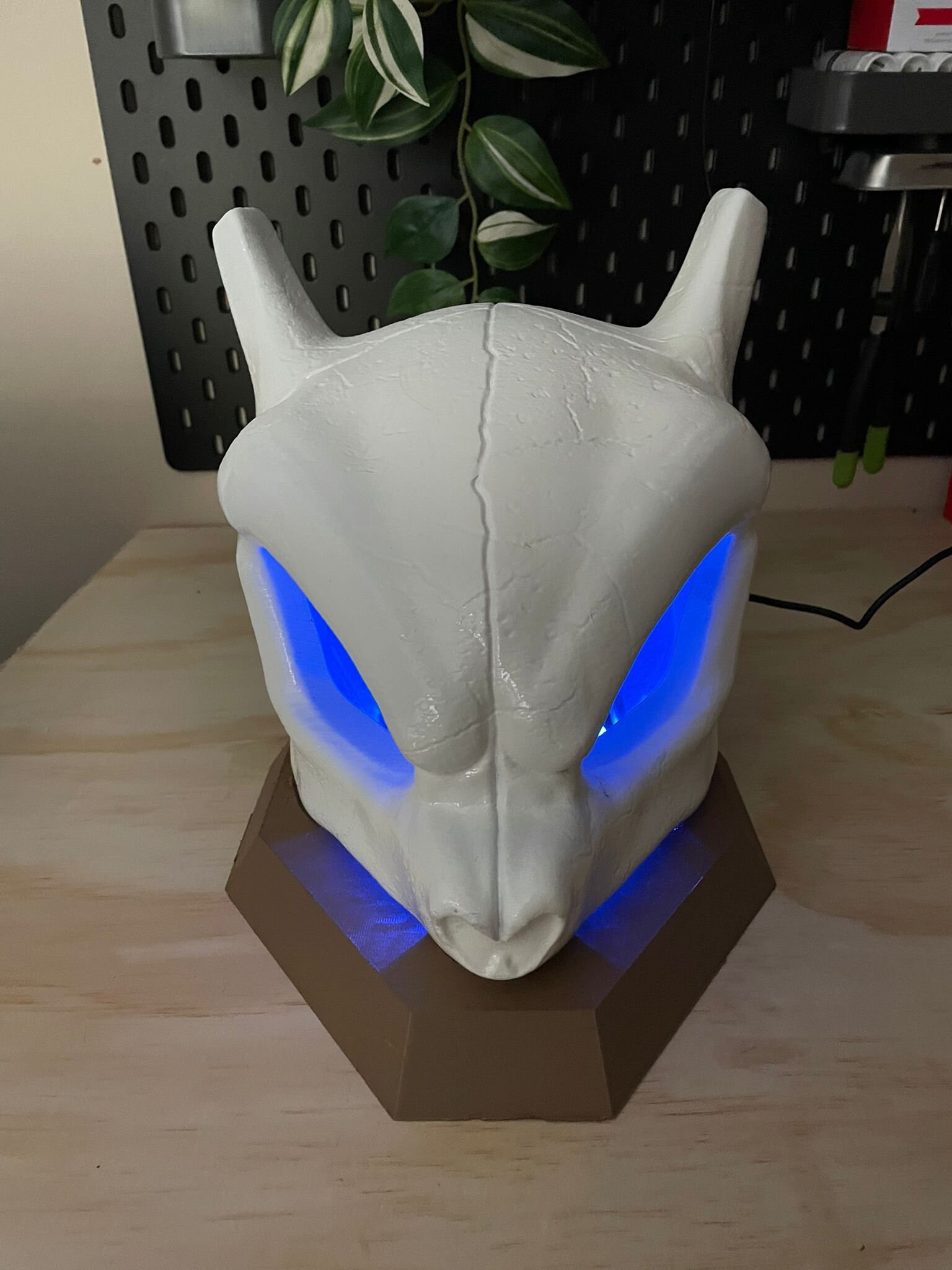 Mewtwo Skull and Base con y sin luces RGB - Etsy México