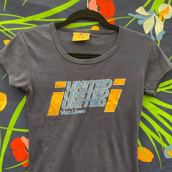 United Airlines Shirt - Etsy