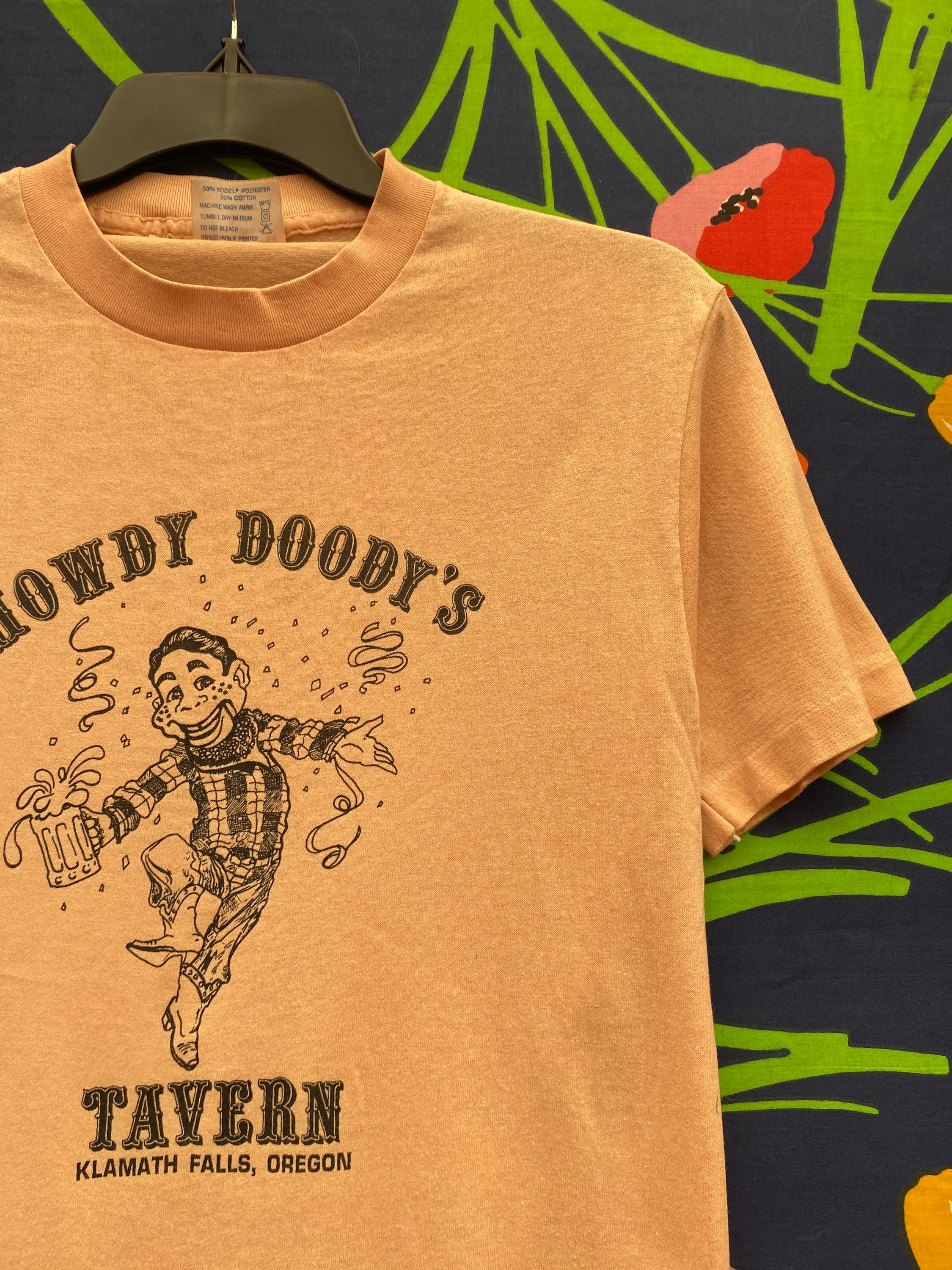 Vintage, Single Stitch, Graphic T-shirt From Klamath Falls, Oregon ...