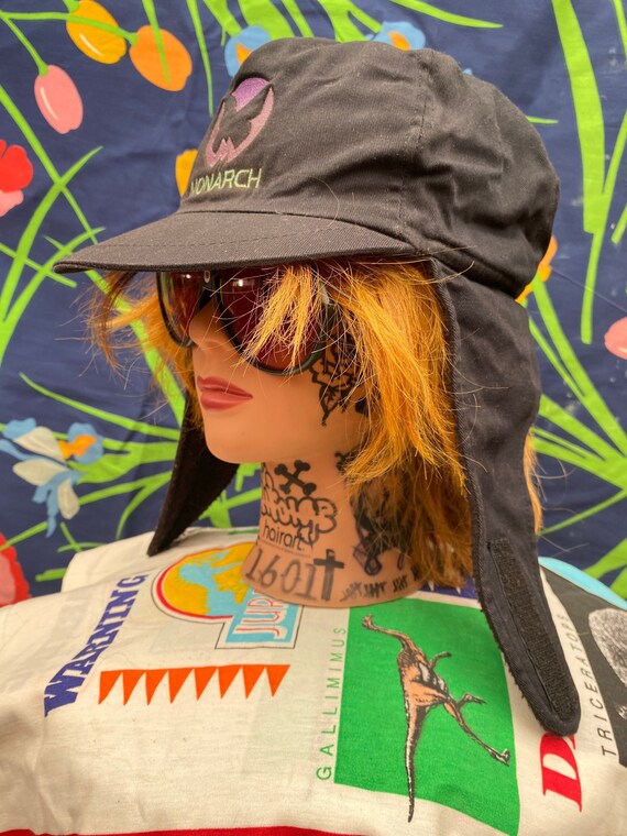 80s Style Hats With Flaps