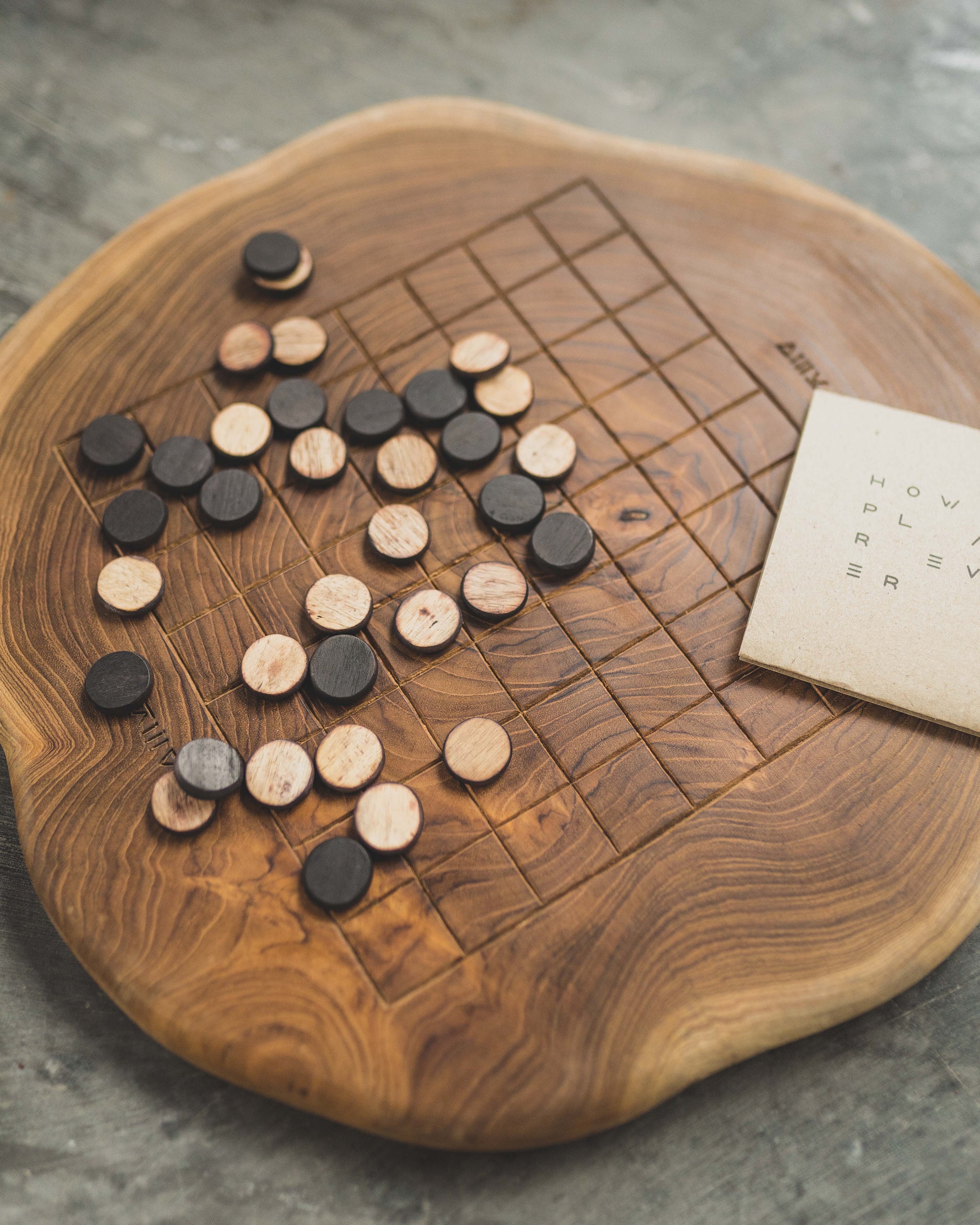 REVERSI - Othello / Teak Wood Hand Carved Game / Bali / DEK Boardgames ...