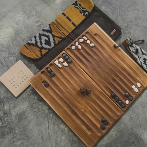 BACKGAMMON / Teak Wood Hand Carved Game / Bali / DEK Boardgames - Etsy