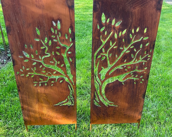 Tree Garden Stake Bed Stake Privacy Screen Simply Stick It Into the Bed ...