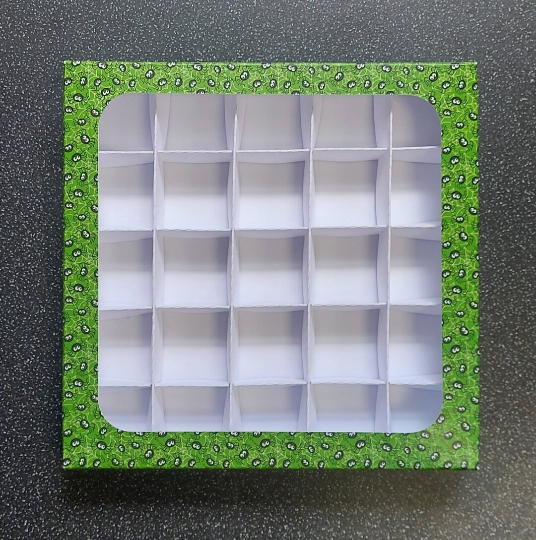 5x5 25 Cell Pick N Mix Box Green Spiders Halloween - Etsy UK