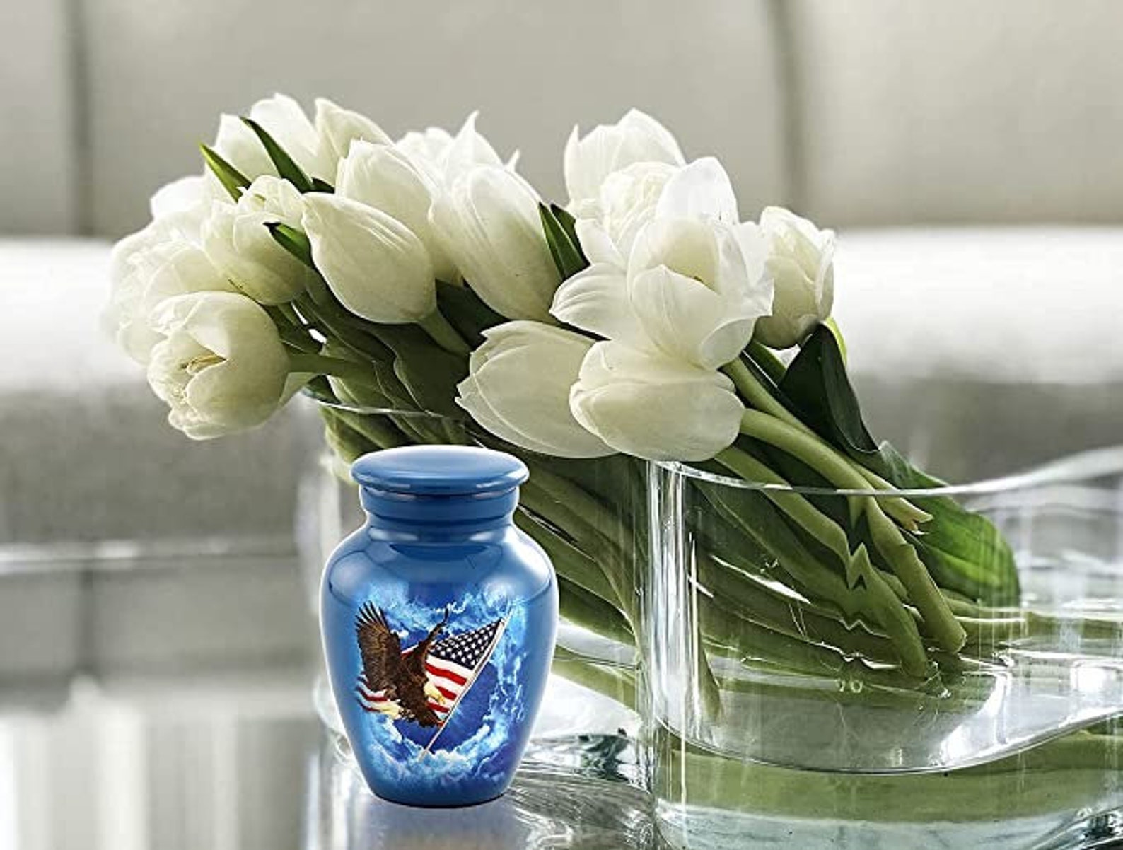 American Flag Keepsake Urn Patriotic Keepsake Urn for Ashes Token Urn ...