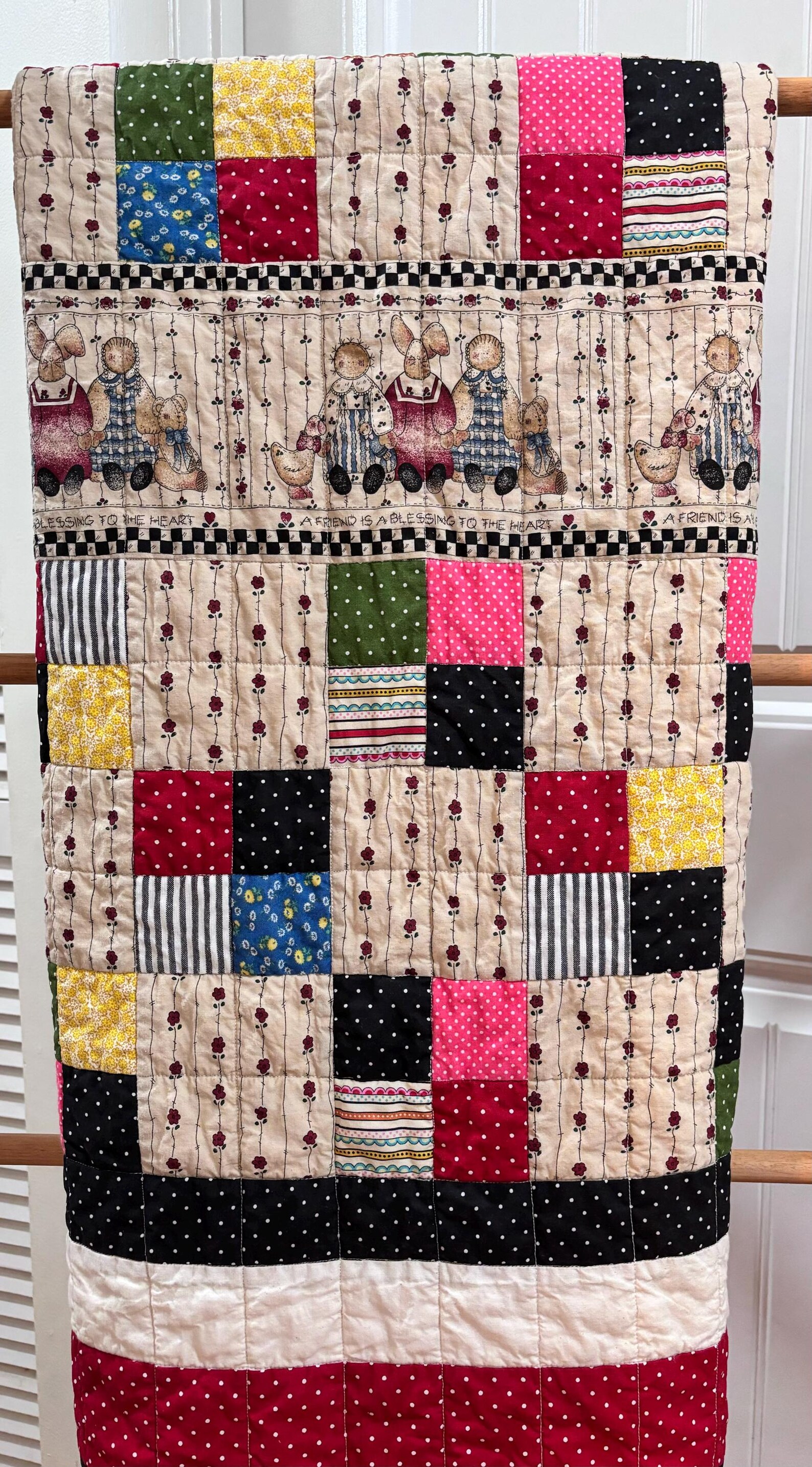 This Handmade Lap Quilt is a Country Oriented Small Quilt. It Would ...