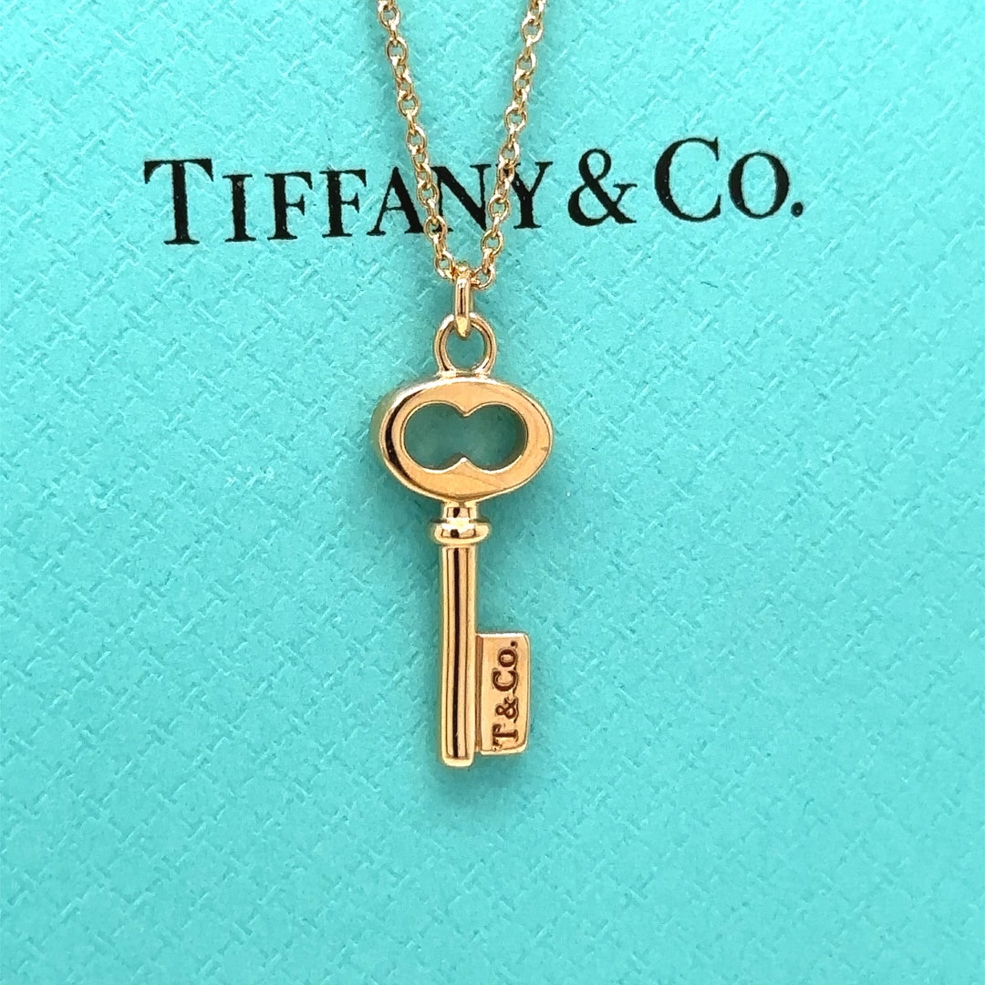 AUTHENTIC Tiffany & Co Mini Oval Key Pendant - Etsy