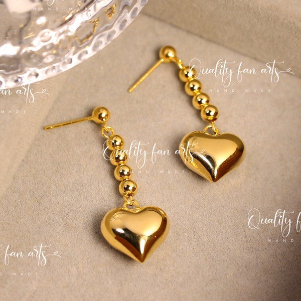 Hisoka Earrings - Etsy