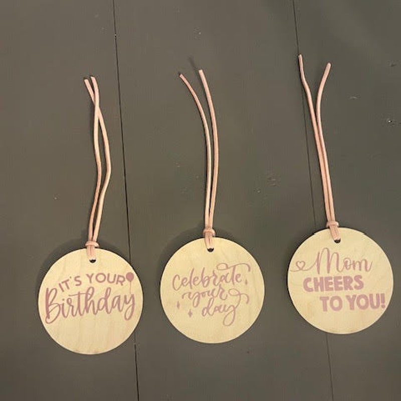 Round Gift Tags - 60+ Gift Ideas for 2025
