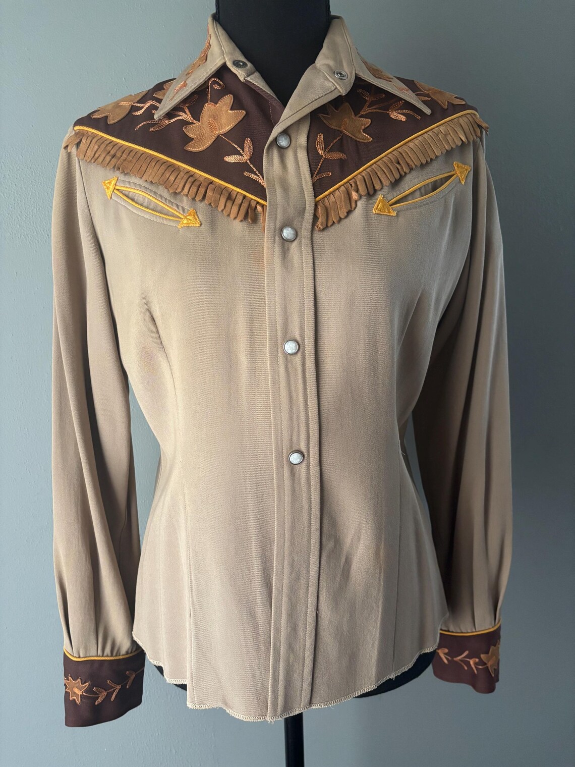 1950s Vintage California Ranchwear Women's Western Shirt/ Tan and Brown ...
