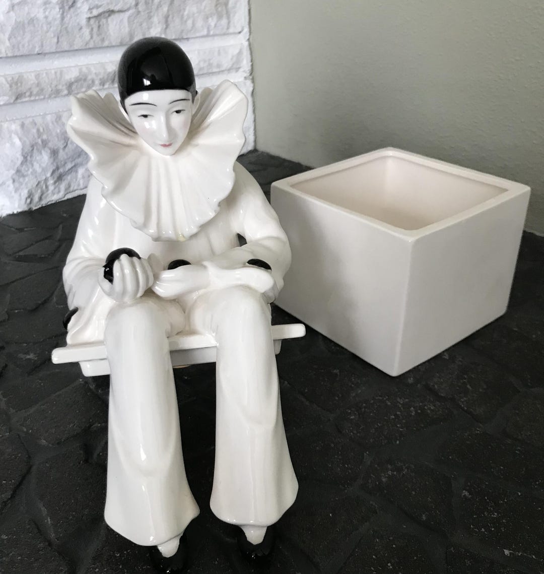 Vintage Art Deco Inspired Taste Setter by Sigma Harlequin Pierrot Clown ...