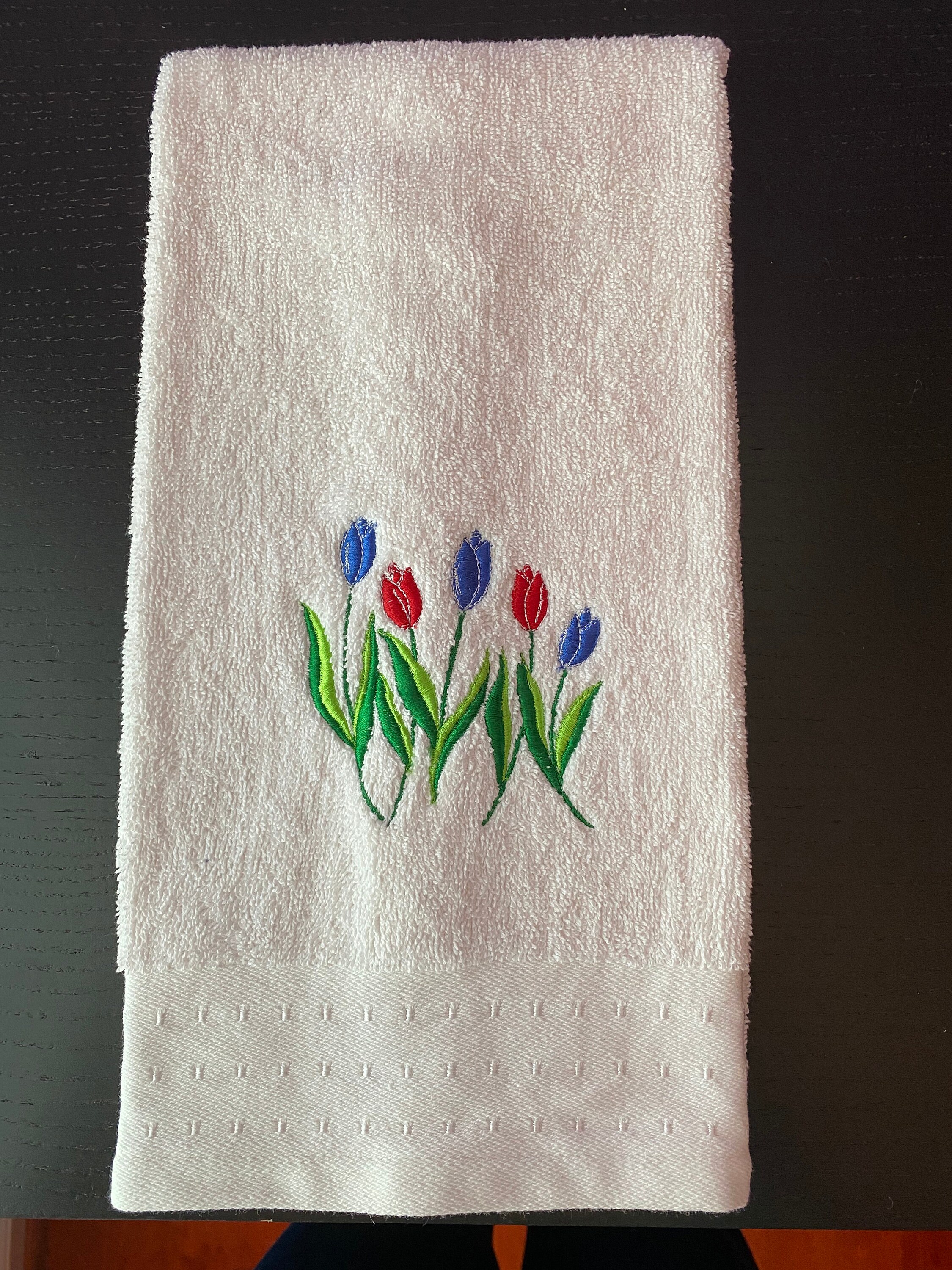 Tulip Embroidery Design - Etsy