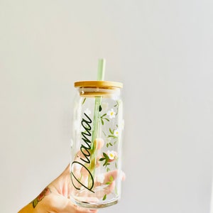 White Flower Glass Cup With Lid and Straw Floral Tumbler - Etsy