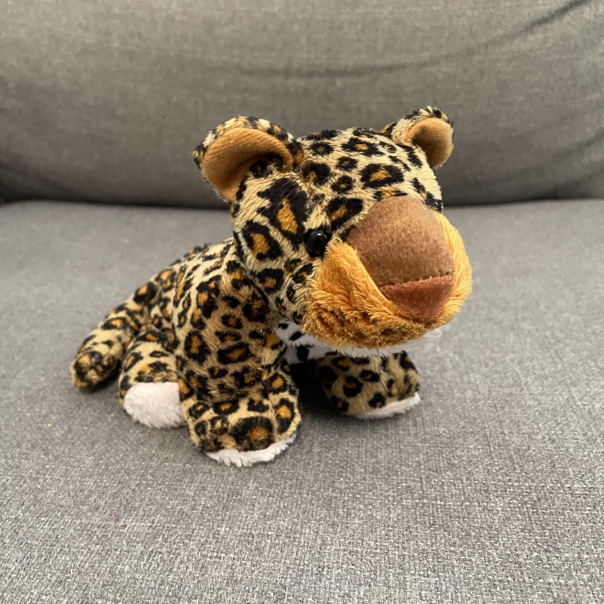 National Geographic Global Plush Cheetah Leopard 7 Realistic Stuffed Jungle Cat Etsy UK