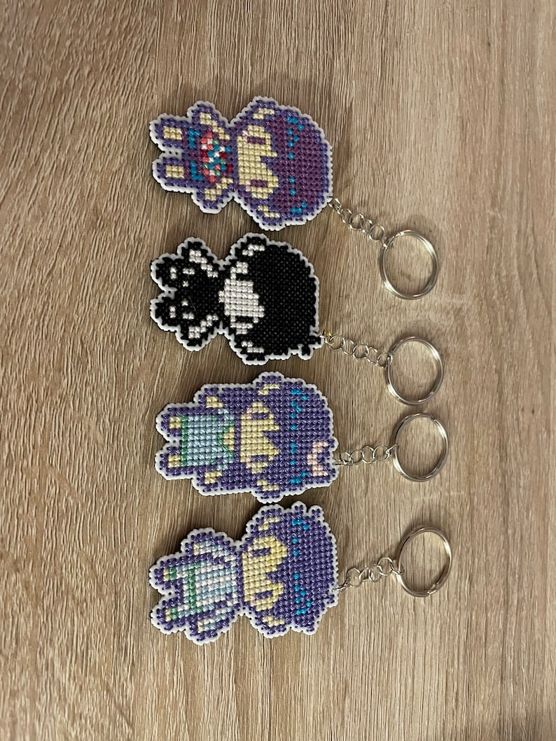 Omori & Friends Keychains - Etsy