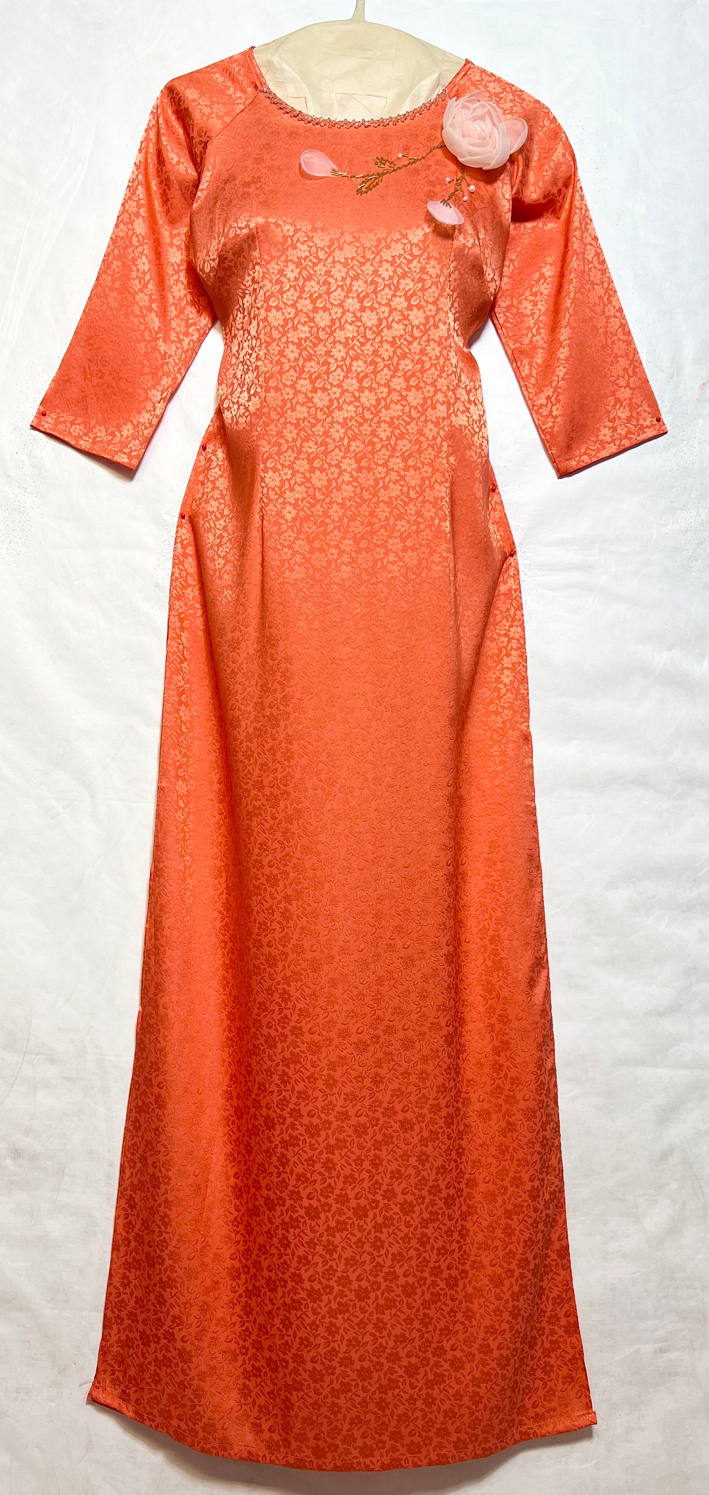Green Orange Ao Dai Lua Gam Thai Tuan Thêu S 2XL Dài áo 145cm Cổ Tròn ...