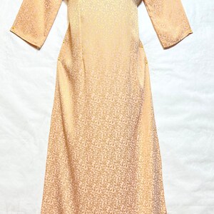 Ao Dai Lua Gam Thai Tuan Dual Tones Dày Mềm Rũ Cổ Tròn Viền Phale Ao ...