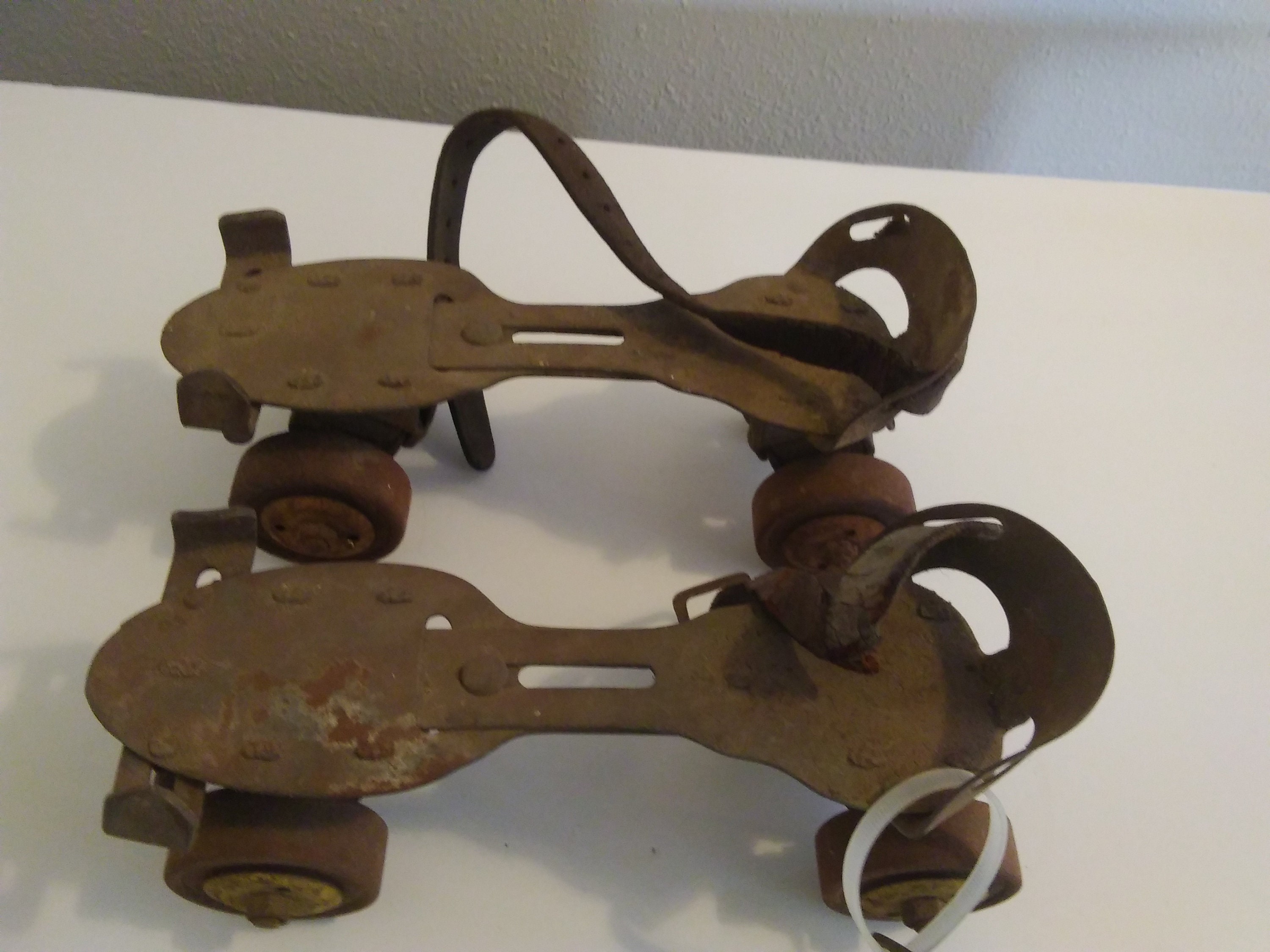 Antique Roller Skates With Key - Etsy