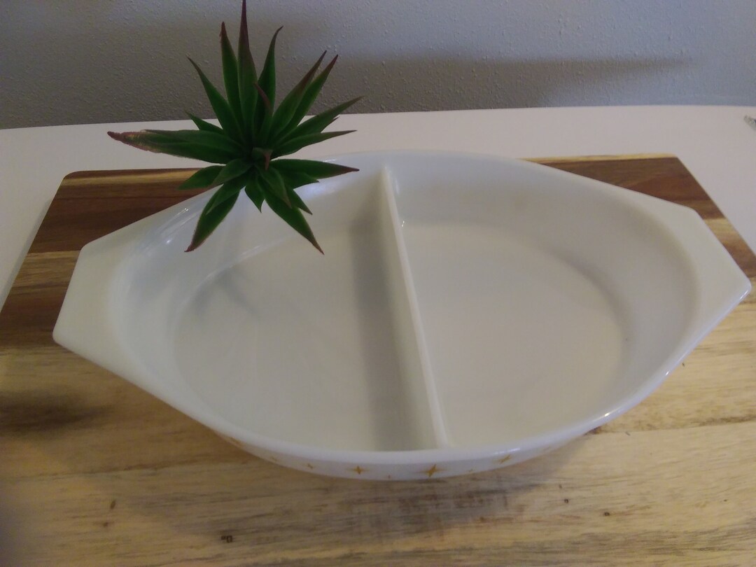 60,s Constellation Pyrex Divided Serving Dish - Etsy