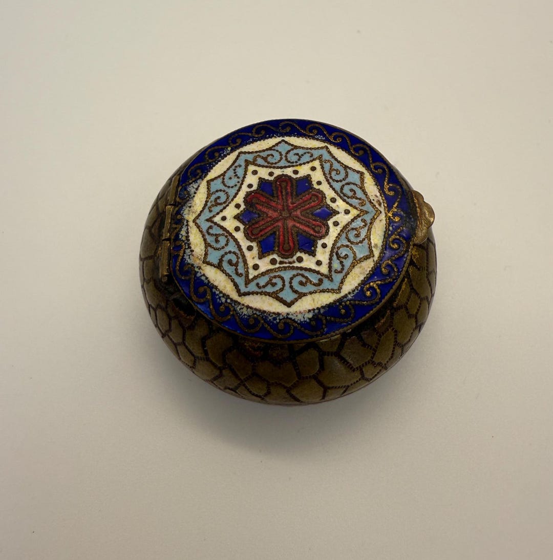 Vintage Stratton Pill Box 1960s Enamel Flora Design on Gold Tone Metal ...