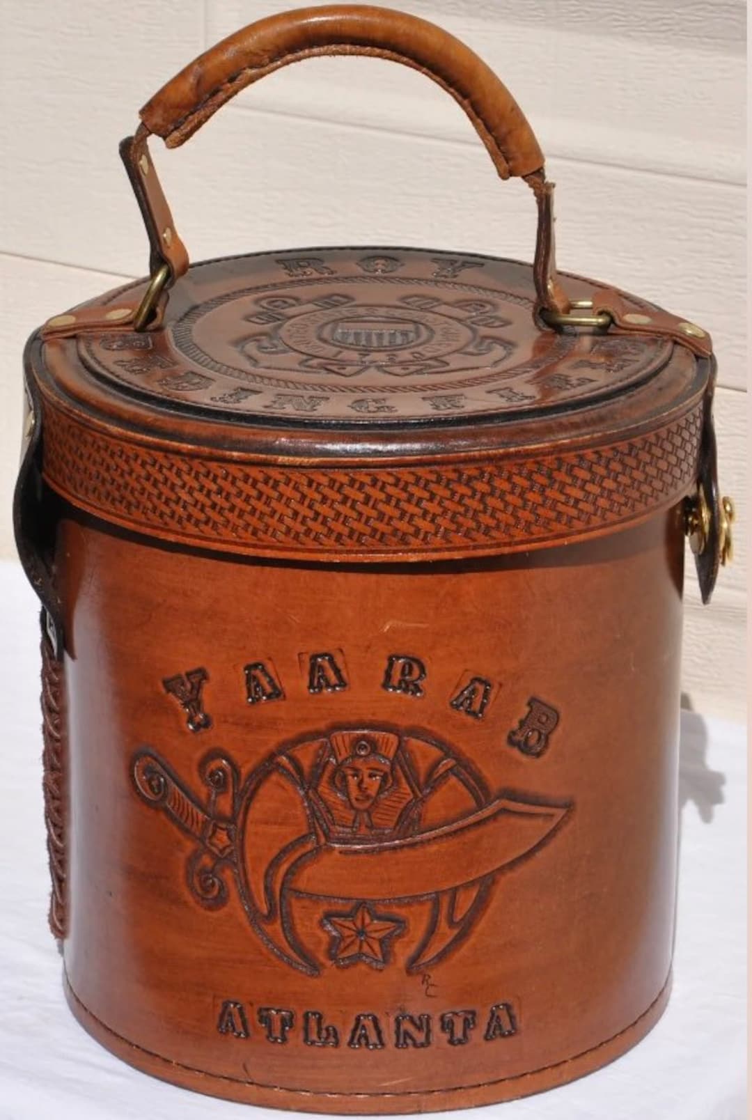 Rare, Collectible, Leather Shriners Fez Hatbox. Freemasonry Masonic ...