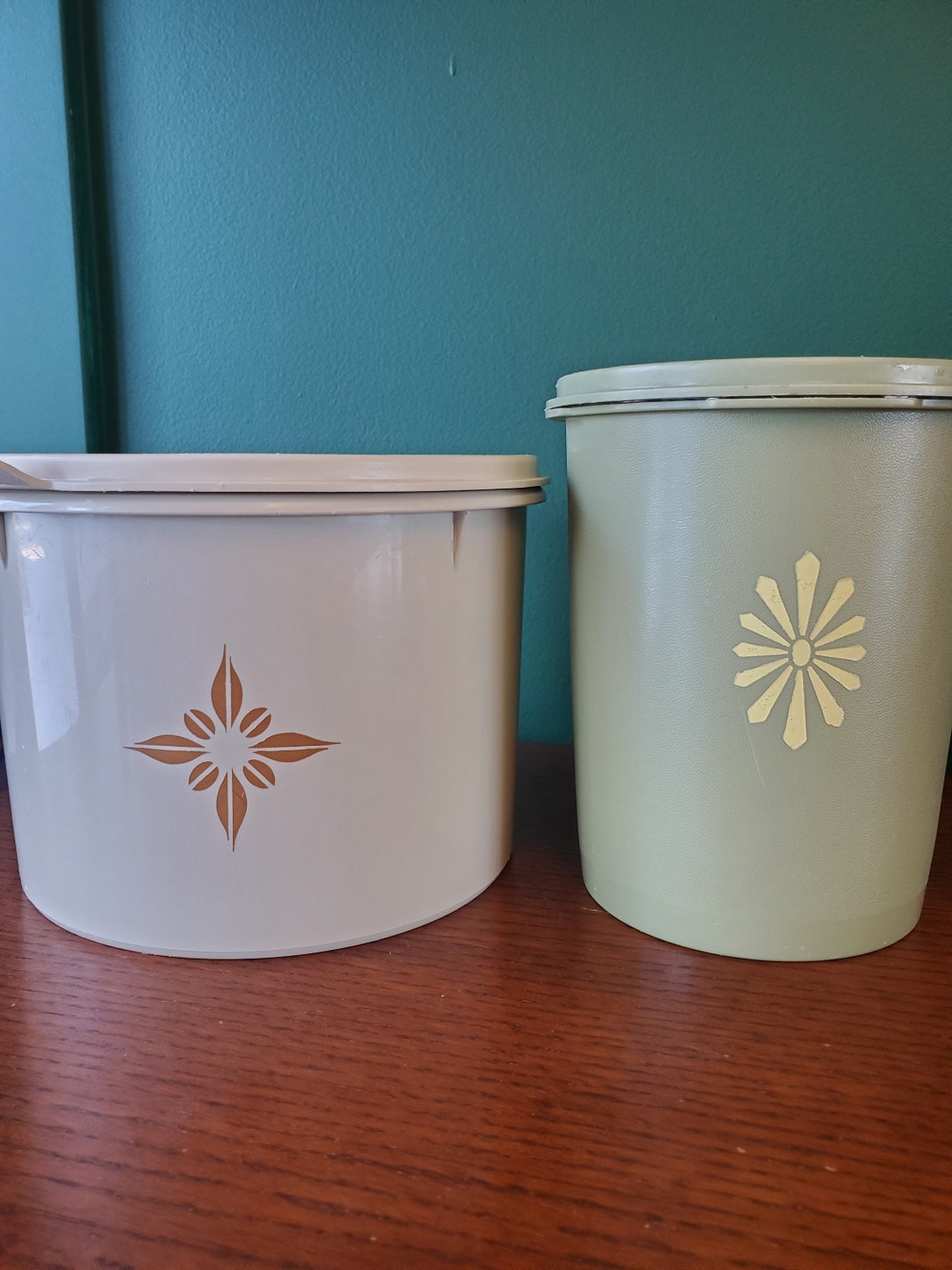Tupperware Kitchen Canisters I Vintage Tupperware I Set of 2 - Etsy