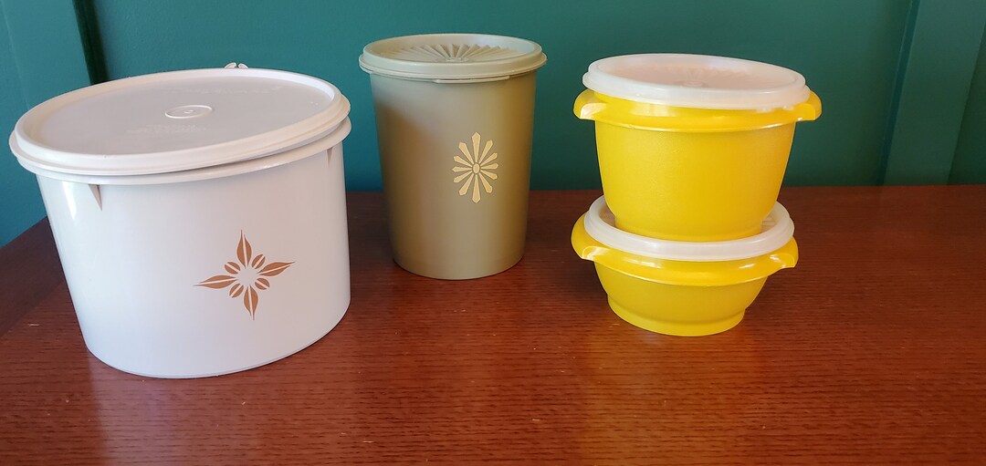 Tupperware Kitchen Canisters I Vintage Tupperware I Set of 4 - Etsy