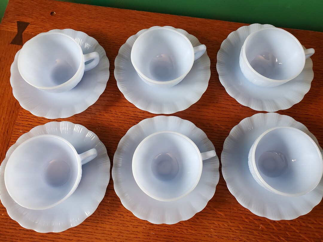 Pyrex Blue Delphite Cups and Saucers 6 I Six 1950s Pyrex Pie Crust Edge ...