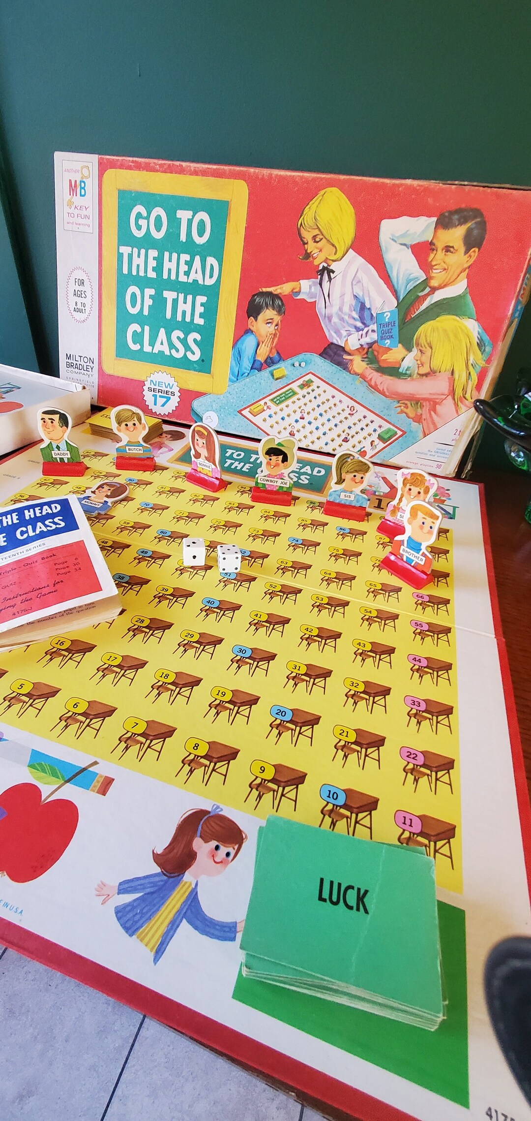 Vintage Go to the Head of the Class Game - Milton Bradley, 1967, #4175 ...