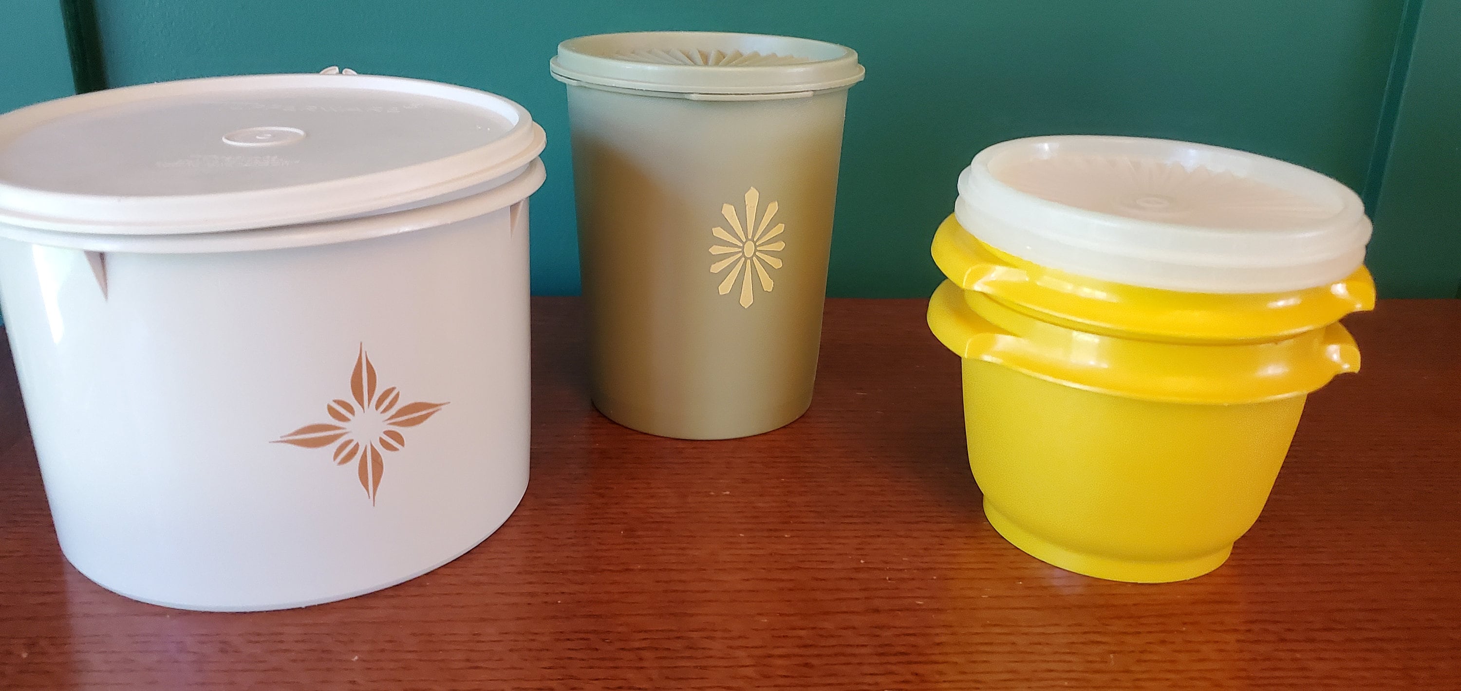 Tupperware Kitchen Canisters I Vintage Tupperware I Set of 4 - Etsy