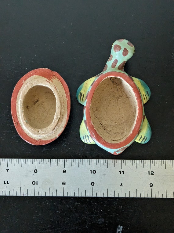 Ceramic Smiling Turtle Trinket Box with Apple Decor - Gem