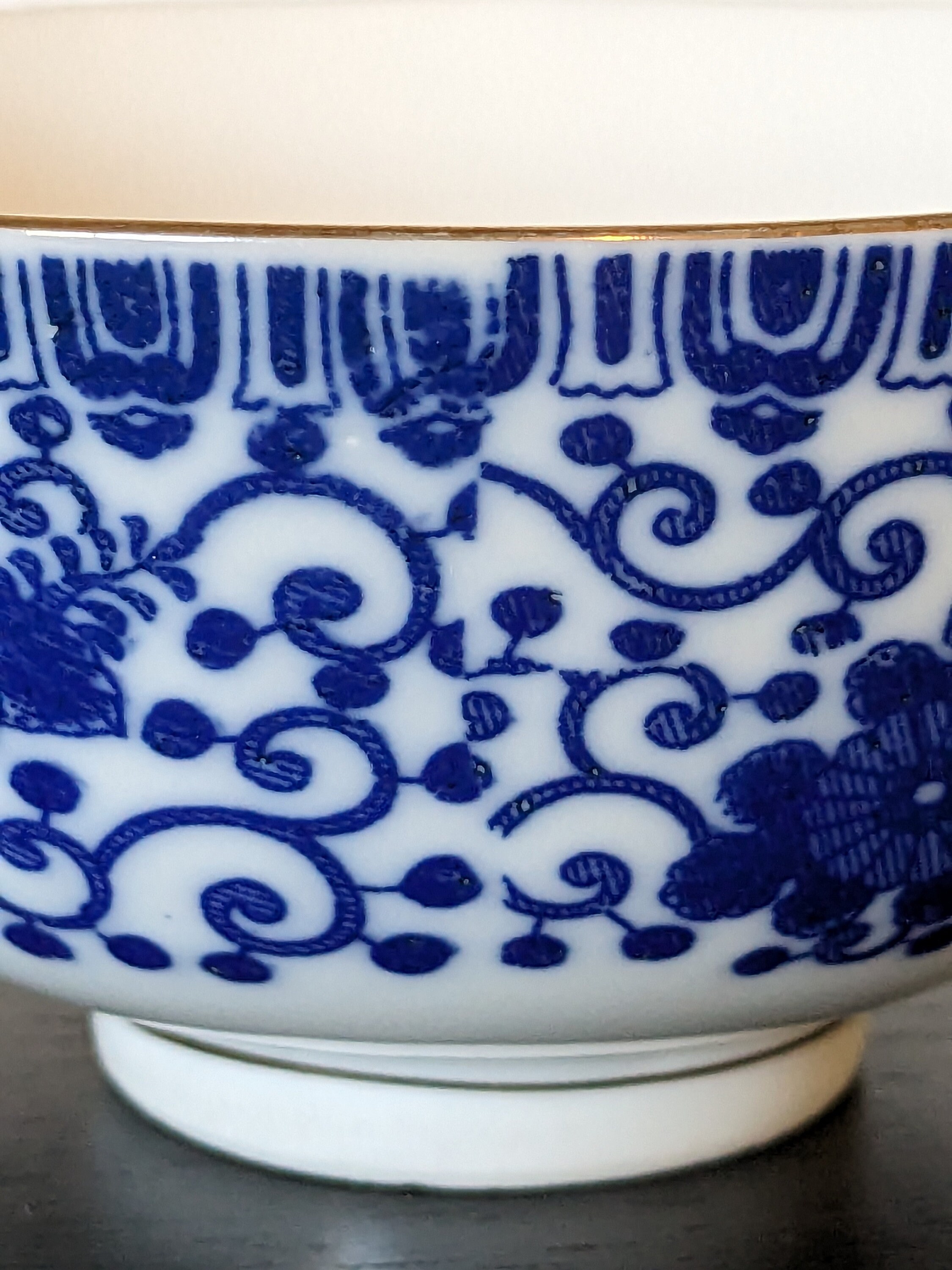 Japanese Pheonix and Flowers Footed Gold Trim Rice Bowls Blue and White ...