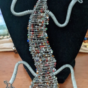 Beaded Gecko Sculpture, Glass Bead Wire Gecko, Lizard Figurine ...