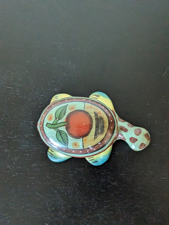 Ceramic Smiling Turtle Trinket Box with Apple Decor - Gem
