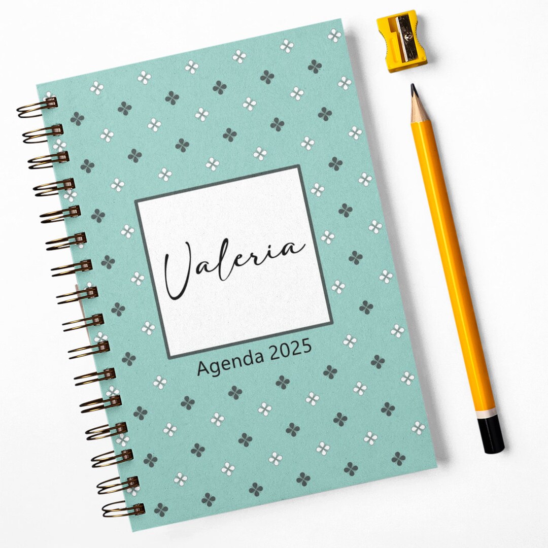 Printable and Personalized Agenda 2025, Annual Agenda With Your NAME on ...