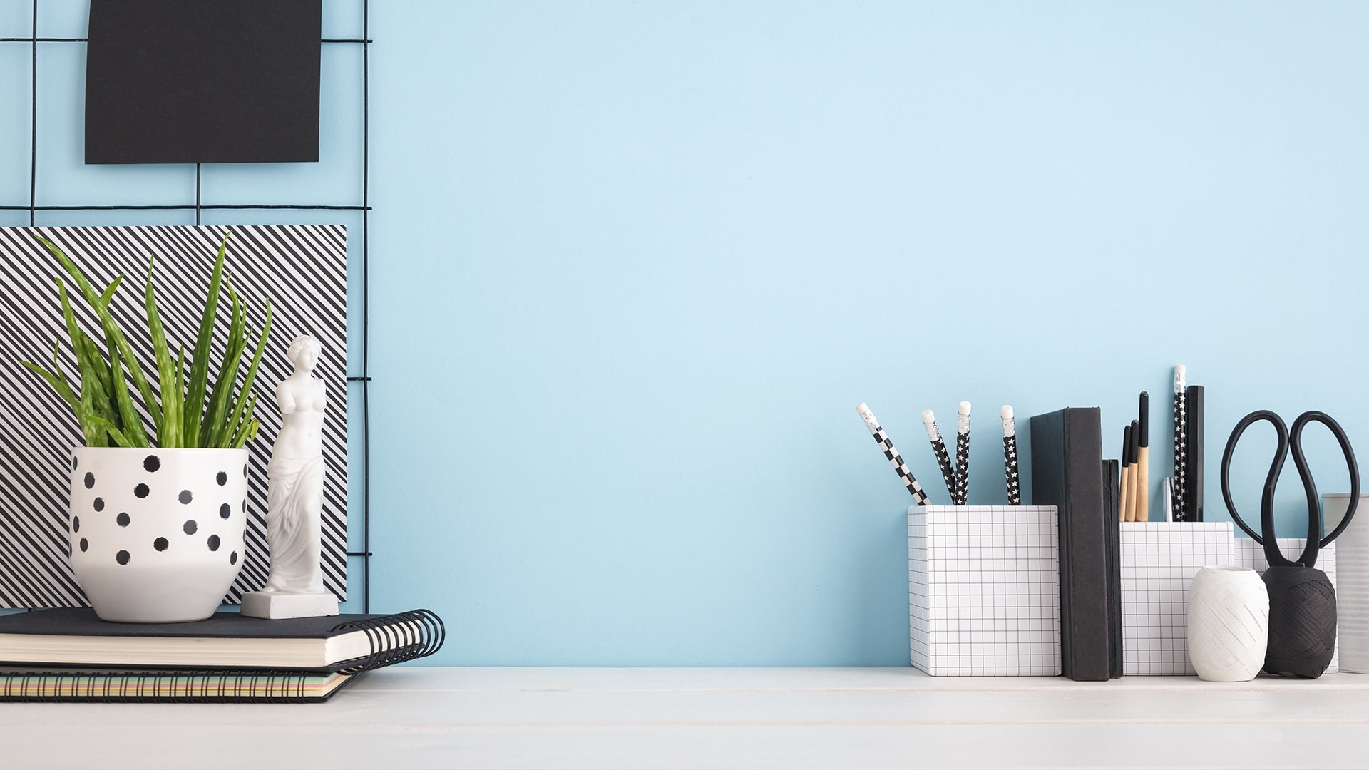 Zoom Virtual Desk, Meta Live Background, Webex Call, Google Remote ...