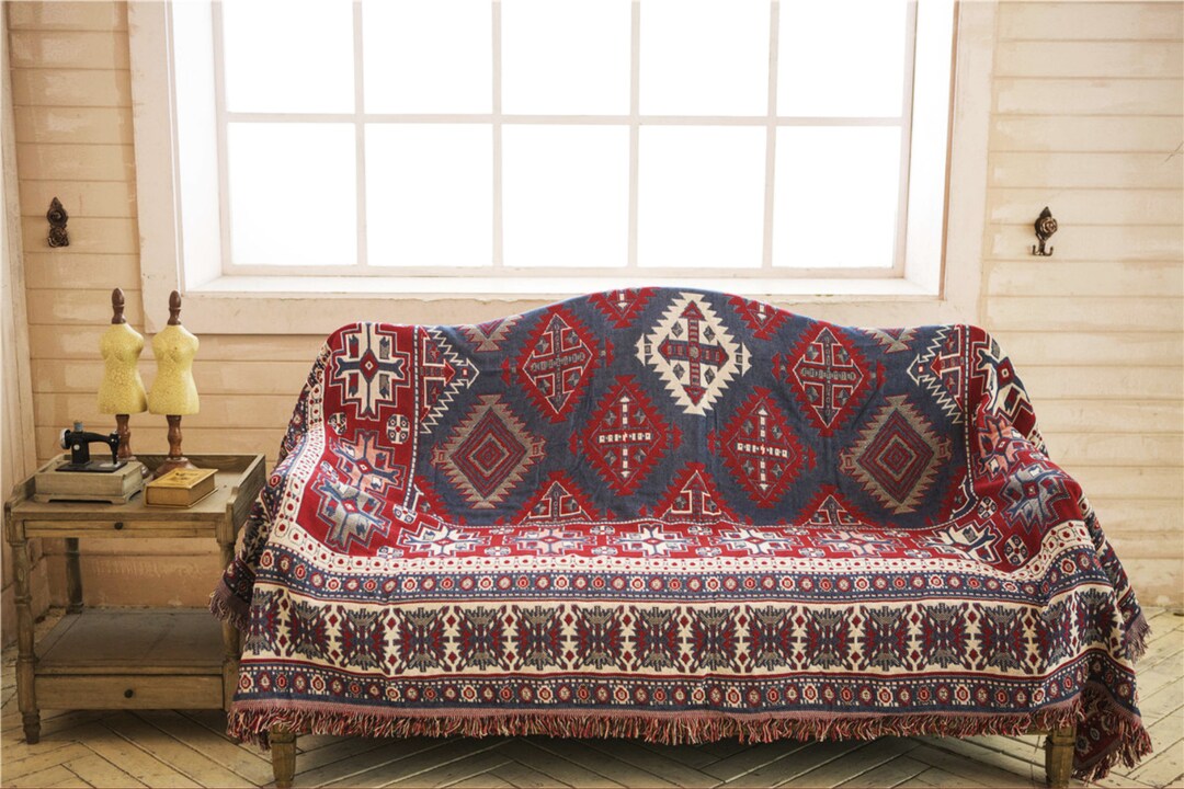 230x250 Red Reversible Sofa Woven Throw Blanket, Geometric Quilt ...