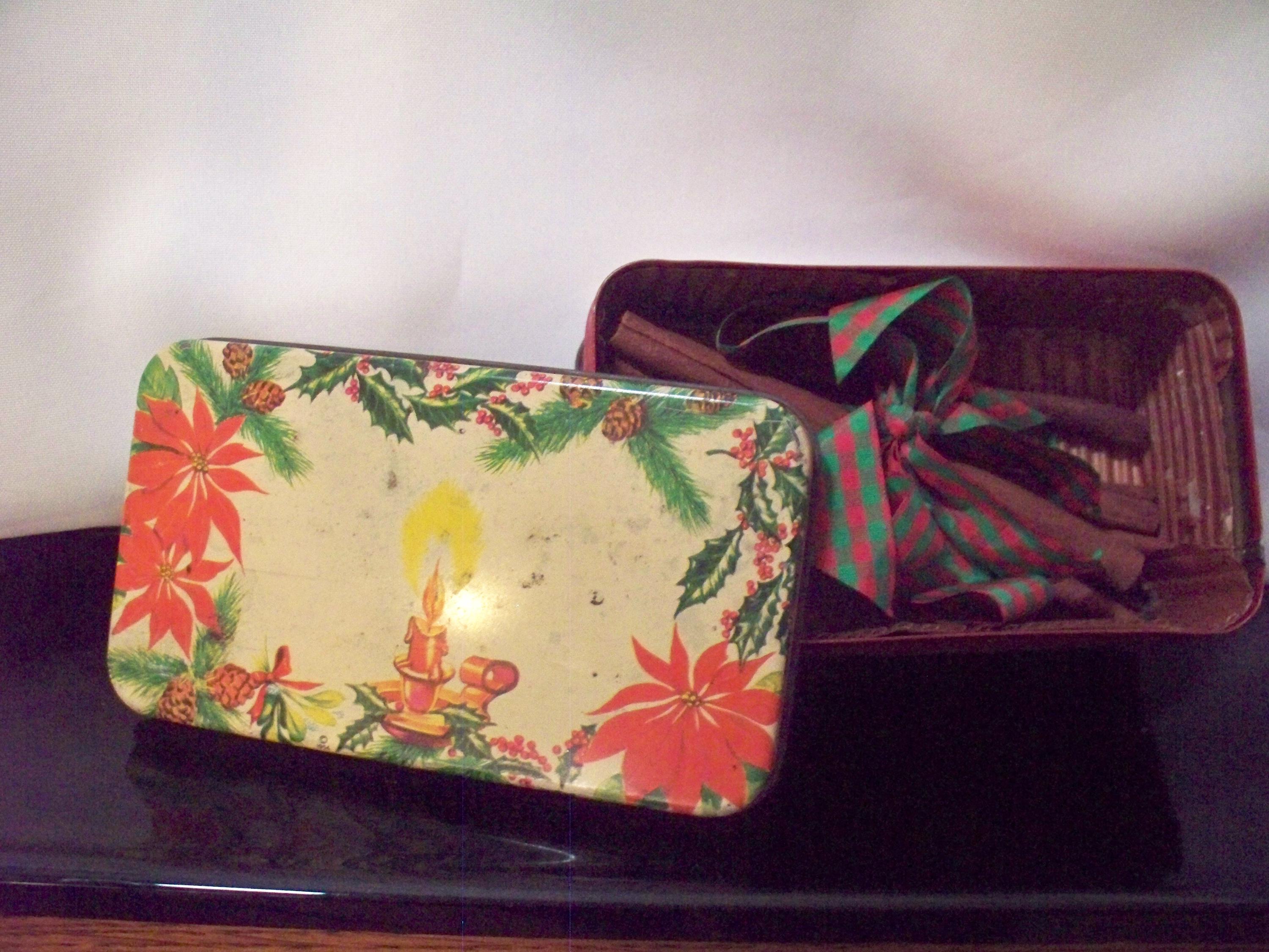 More Vintage Christmas Tins - Etsy