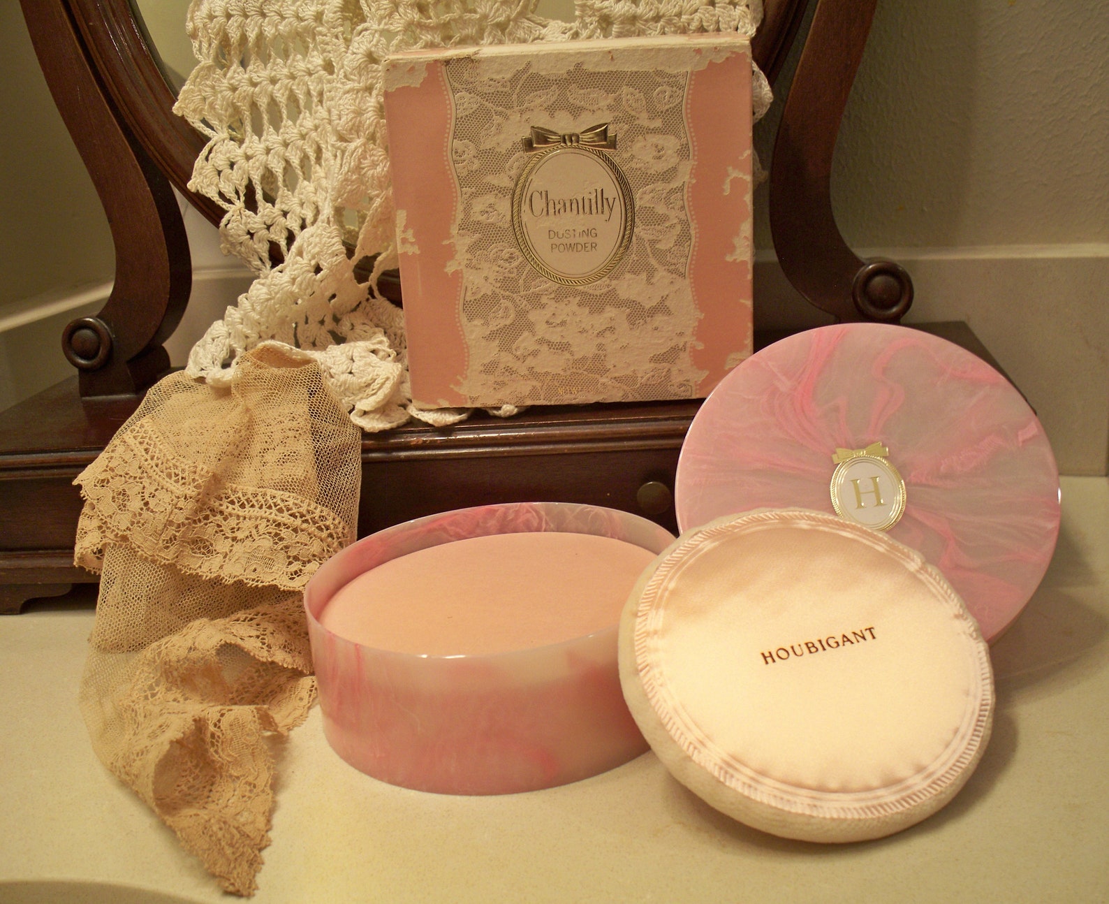 Selection of Vintage Dusting Powders - Helena Rubinstein, Evening in ...